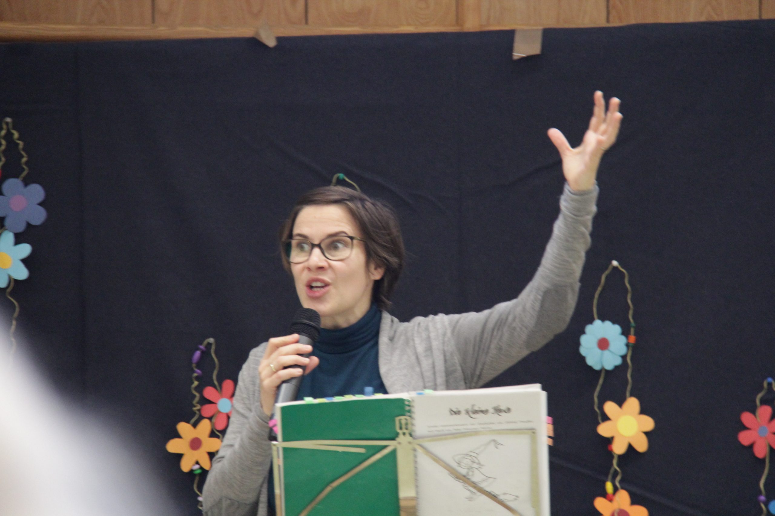 Kinderkonzert - Irina Margarethe Ries %die kleine Hexe %Preußler